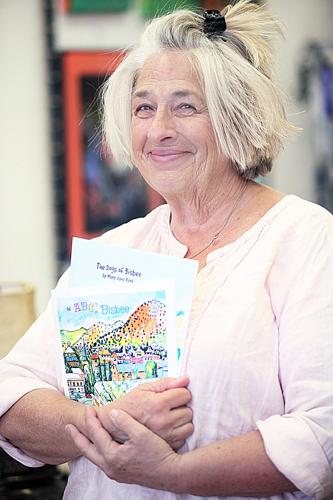 Bisbee author ready with her latest book | Community | myheraldreview.com