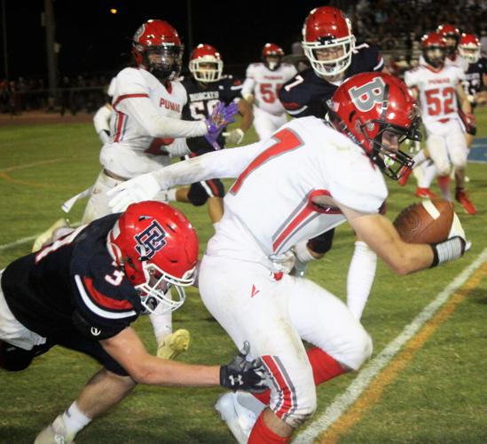 Bisbee backs up coach's prediction, drops Benson on opening night 43-13 ...