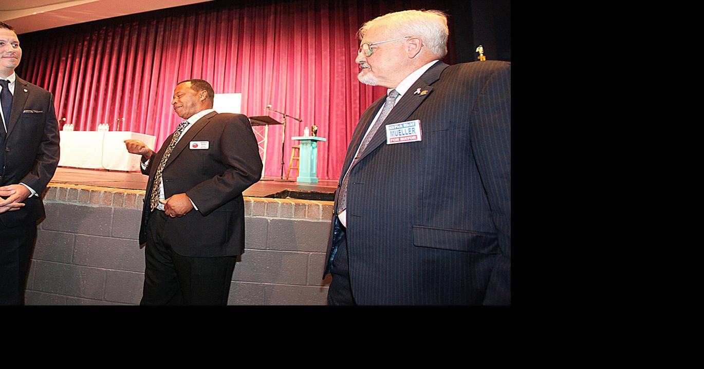 Mueller retains Sierra Vista mayor’s seat in narrow vote | Elections ...