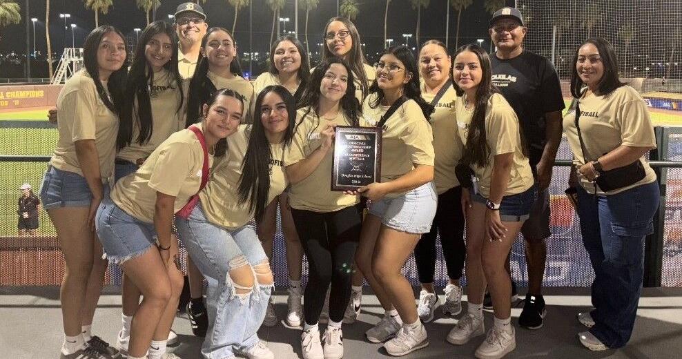 Douglas High School Softball Wins AIA’s Sportsmanship Award ...