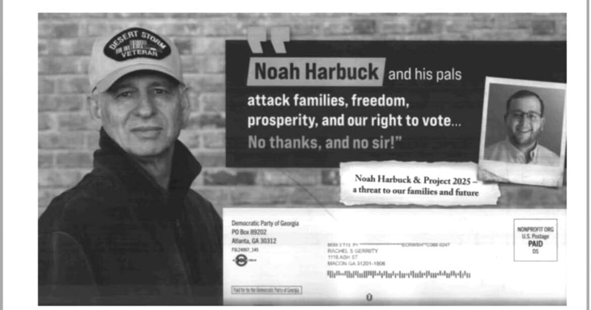 Harbuck: Herring attacks with dishonest mailer, stock photo | News ...