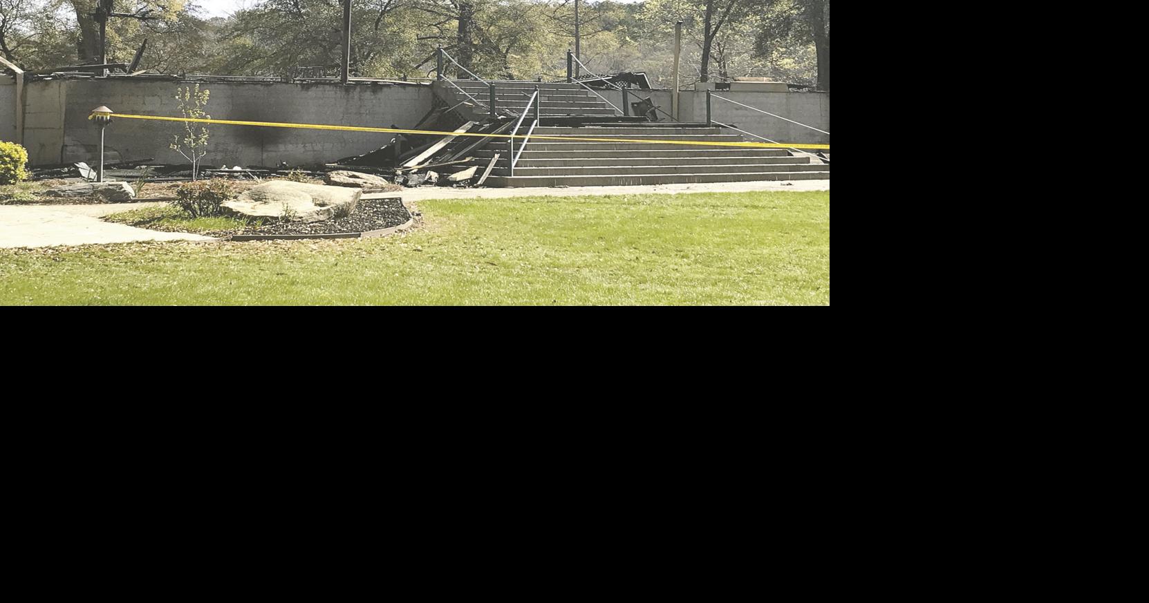 Fire guts river-front luxury home Sunday | News | mymcr.net