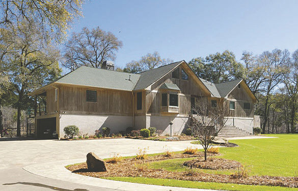 Fire guts river-front luxury home Sunday | News | mymcr.net