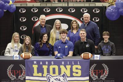 Spillers inks with Mars Hill | News | mymcr.net