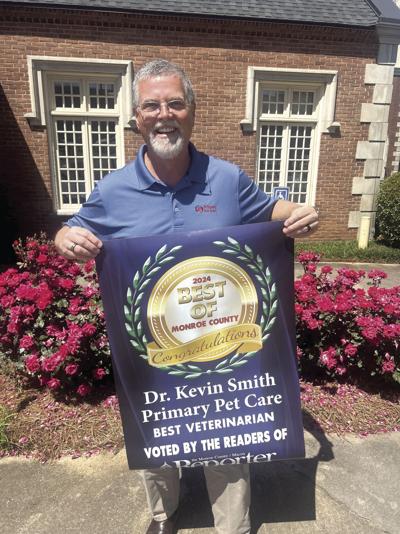 Dr. Kevin Smith voted Best Vet | News | mymcr.net