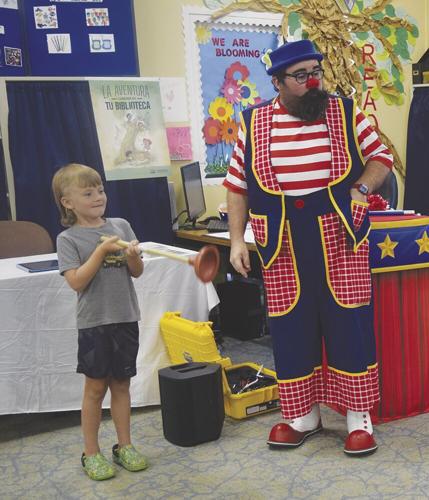 Lew-e the Clown kicks off Summer Reading | News | mymcr.net