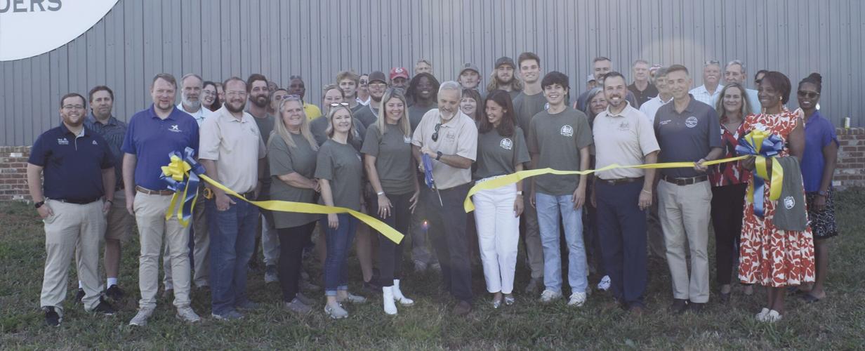 Craft Cottage Builders celebrates Forsyth opening | News | mymcr.net