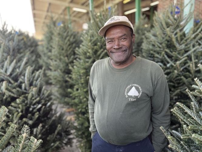 After 43 years, Mr. Larry has his tree-peat customers | News | mymcr.net