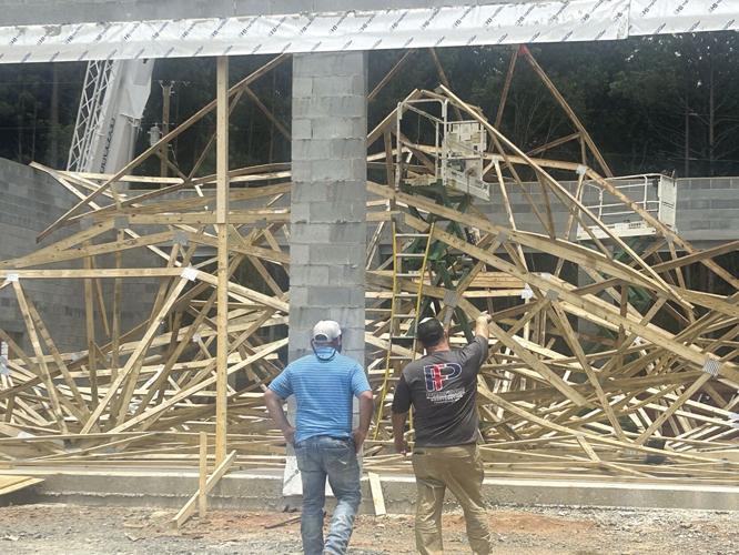 Two injured as trusses collapse at Smarr station | News | mymcr.net