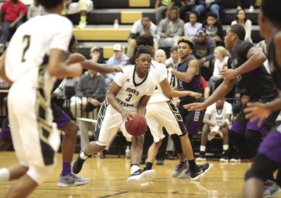 Dogs hang 100 on Lamar | Sports | mymcr.net