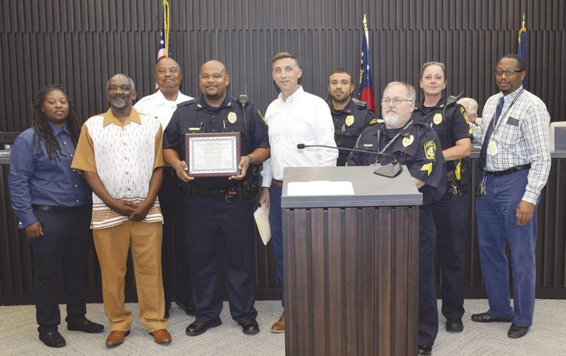 Forsyth honors one police officer, swears in new officer | News | mymcr.net