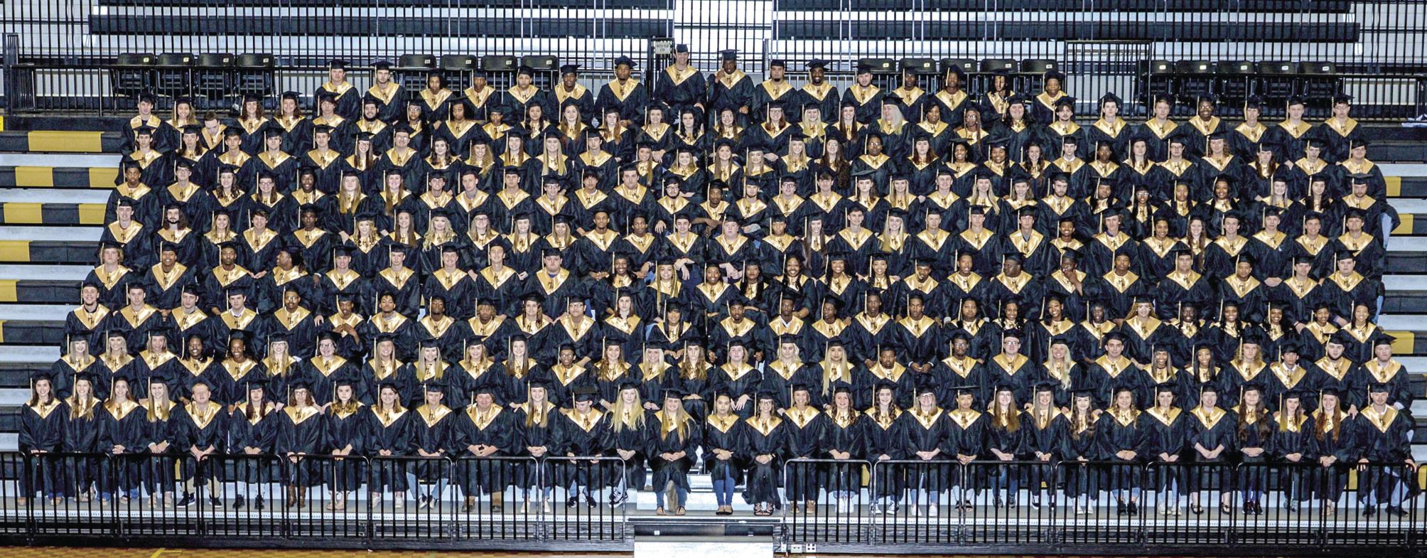 Overcomers and excellers: The class of ‘19 | News | mymcr.net