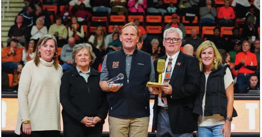 Mercer honors Voice of the Bears Rick Cameron as he calls 1,000th game ...