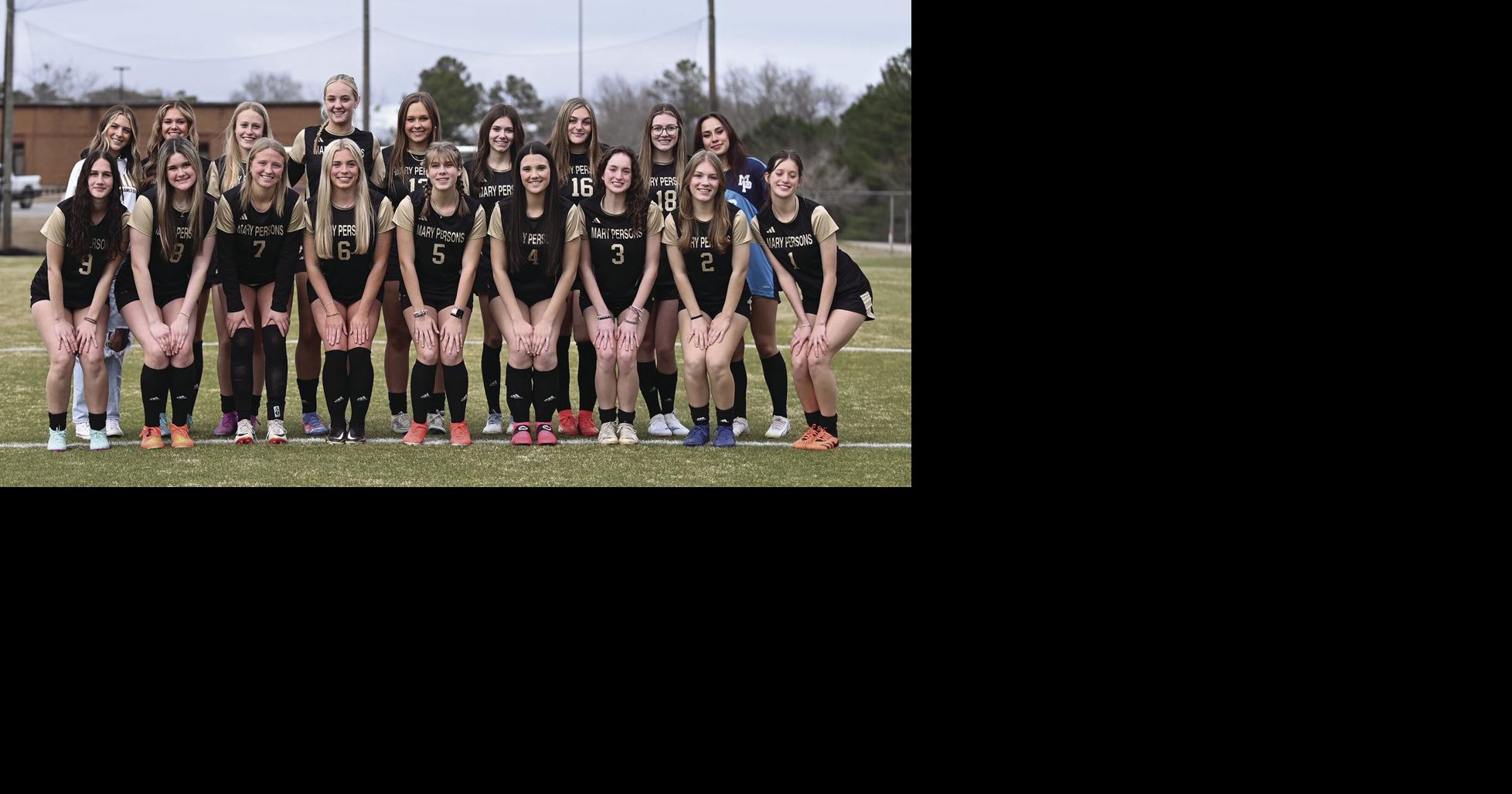 Lady Dogs eye region title | News | mymcr.net