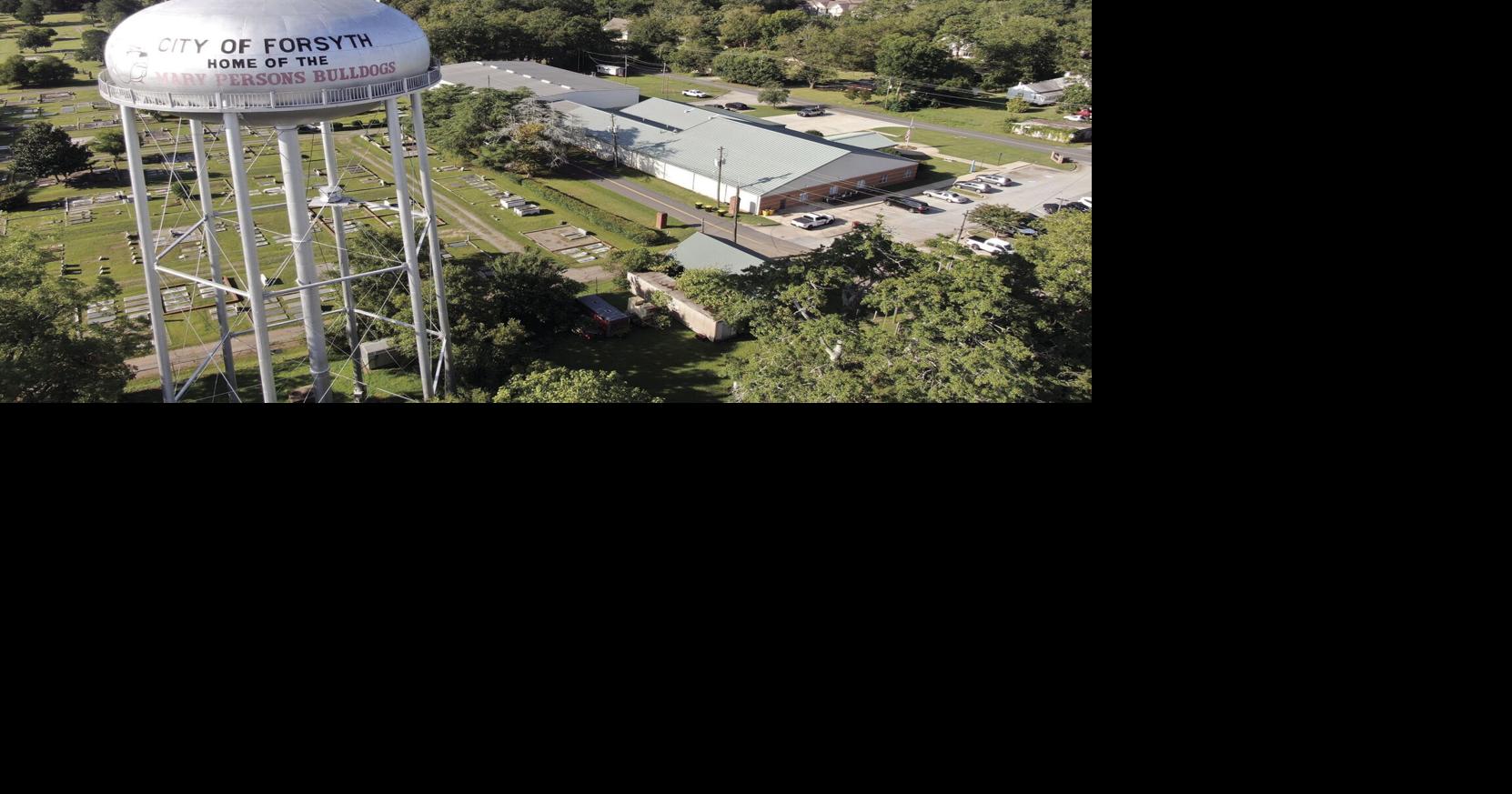 Forsyth OKs deal toward better cell service | News | mymcr.net