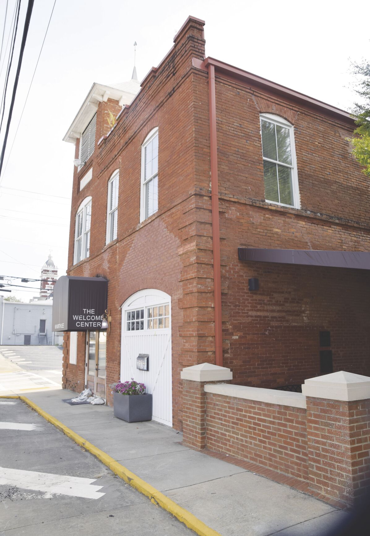 Is the city of Forsyth's Alderman Hall for sale? | News | mymcr.net