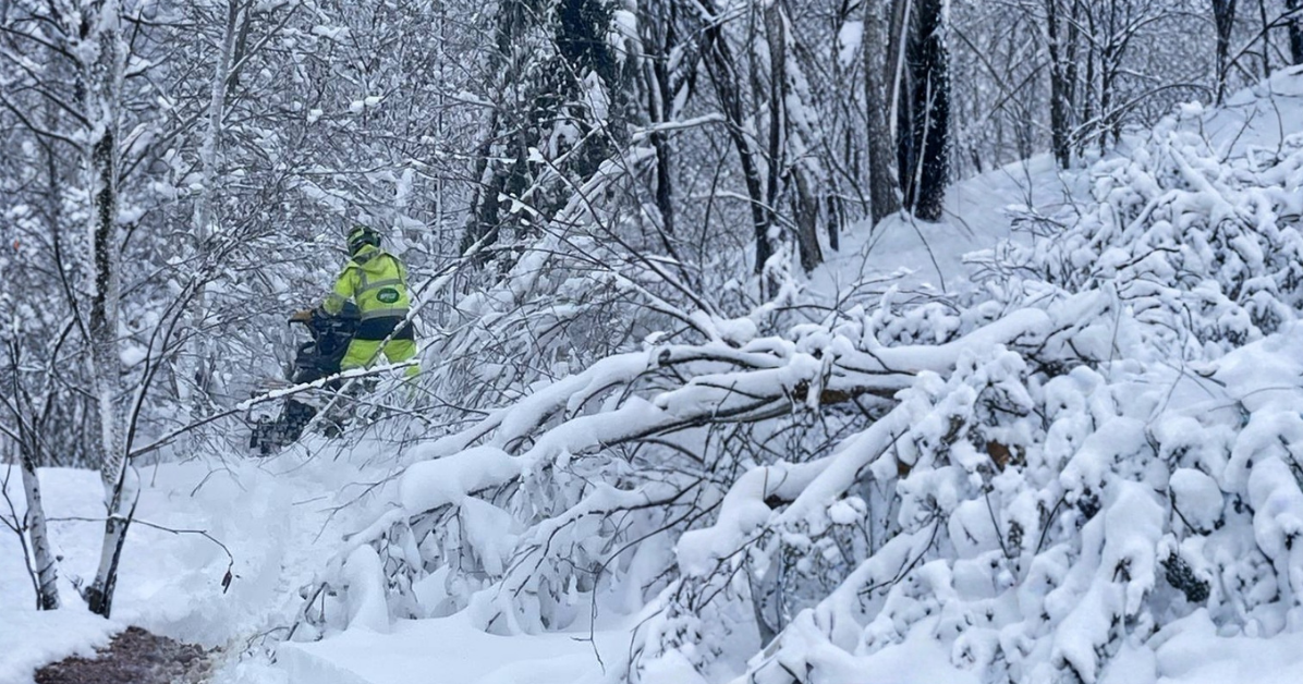 Recent storms have left UP snowmobile trails 'impassable' | News ...
