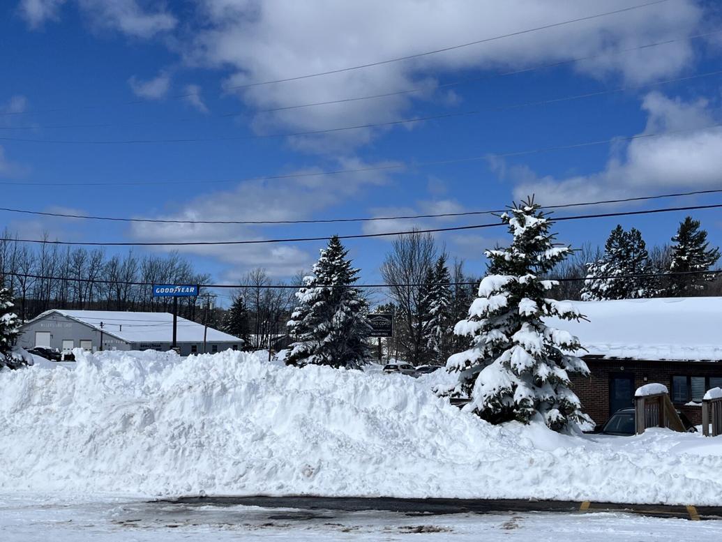 UP snowfall totals show four towns were each covered in 300+ inches of ...