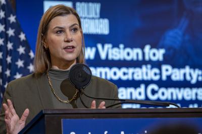 Slotkin, Whitmer denounce Trump's call for death of 'seditious ...