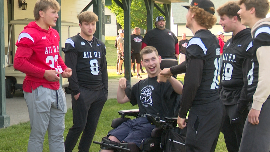 U.P. Football All-Stars bring smiles to Bay Cliff Health Camp ...