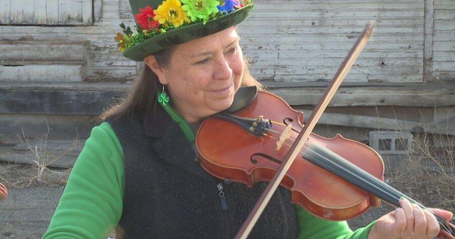 Irish orchestra saves 'shortest' St. Patty's Day parade | | myupnow.com