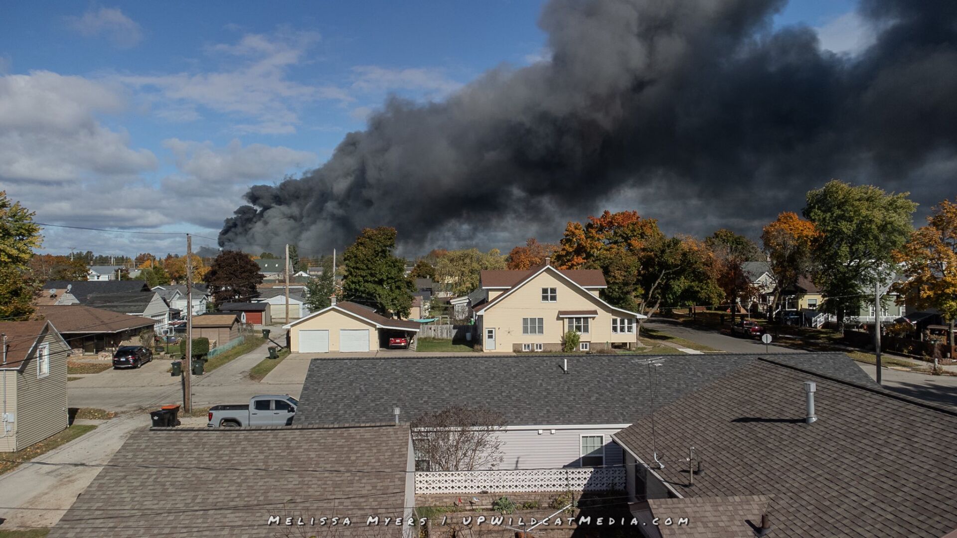Escanaba school buses damaged in Race Ramps fire | News | myupnow.com
