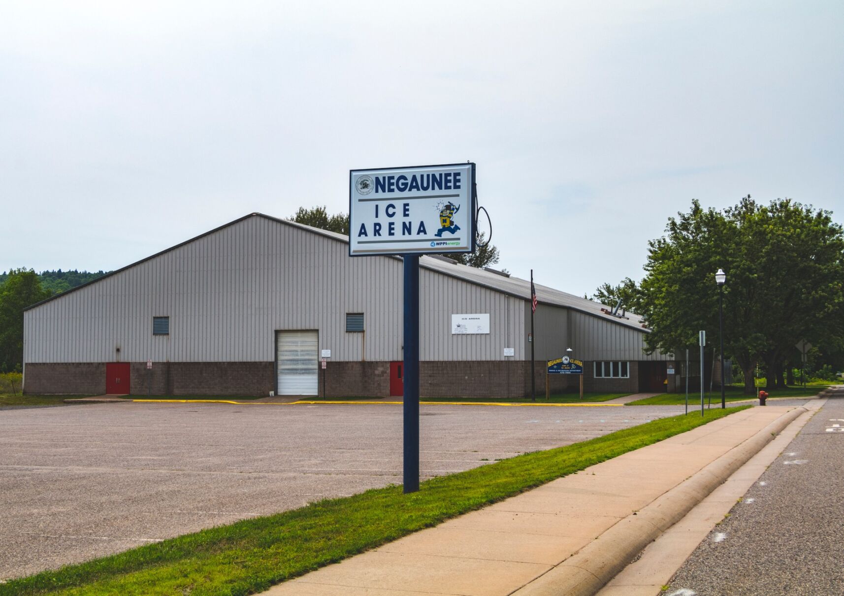 To keep the Negaunee Ice Arena going, city may have to pitch voters new ...
