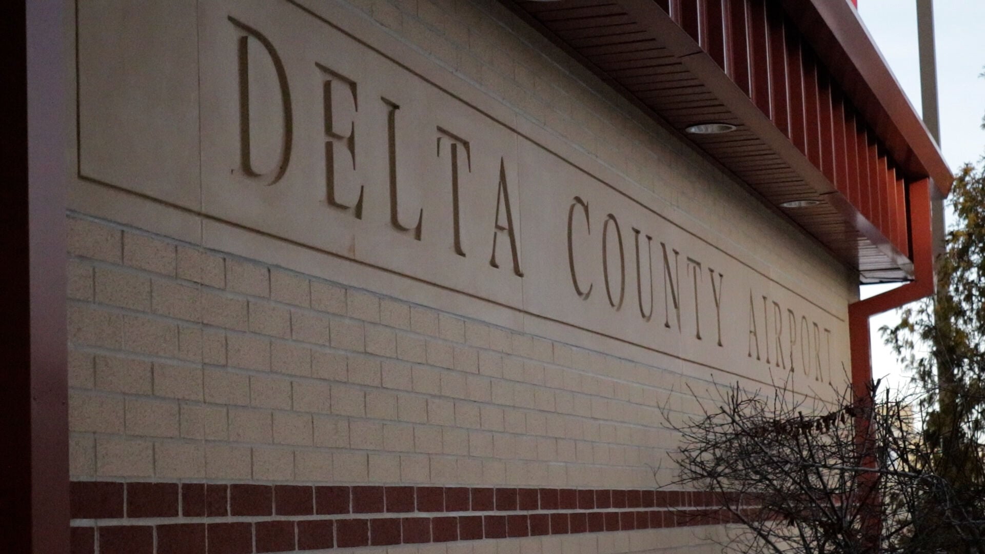 Delta Co. tosses investigation lambasting former airport boss, claims ...