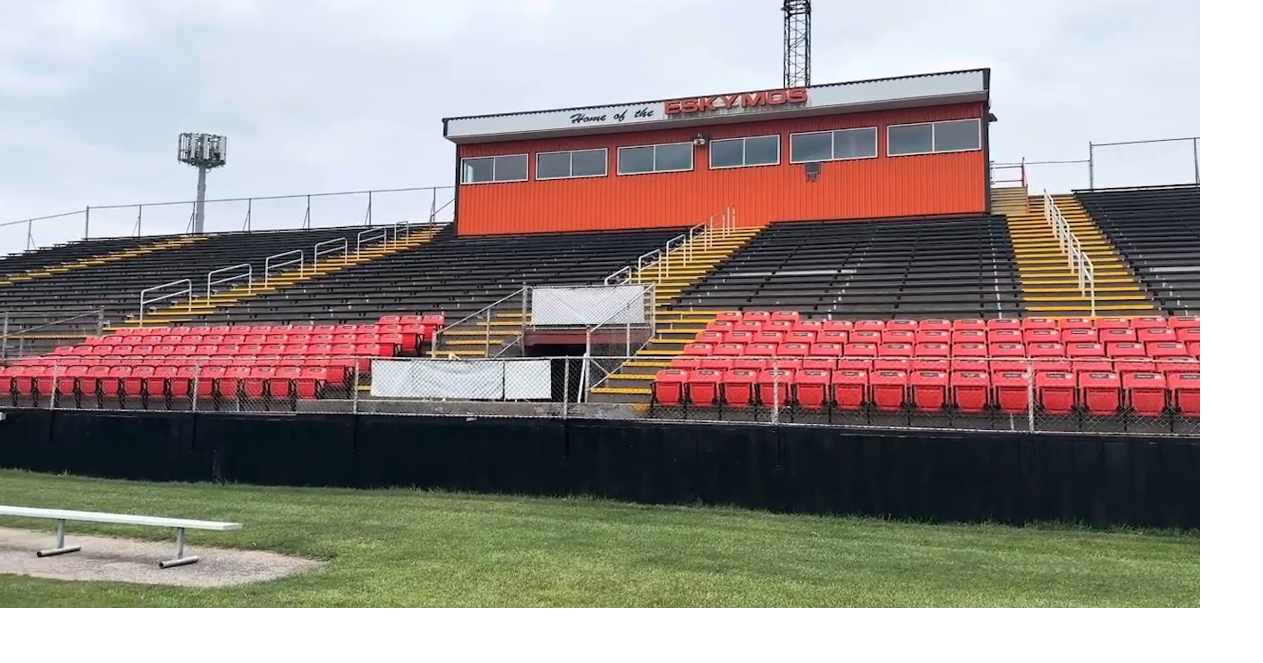 Escanaba celebrates new football stadium upgrades | Sports | myupnow.com