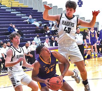 Holding court: Solid CDH proves hard to beat in boys’ hoops | Sports ...