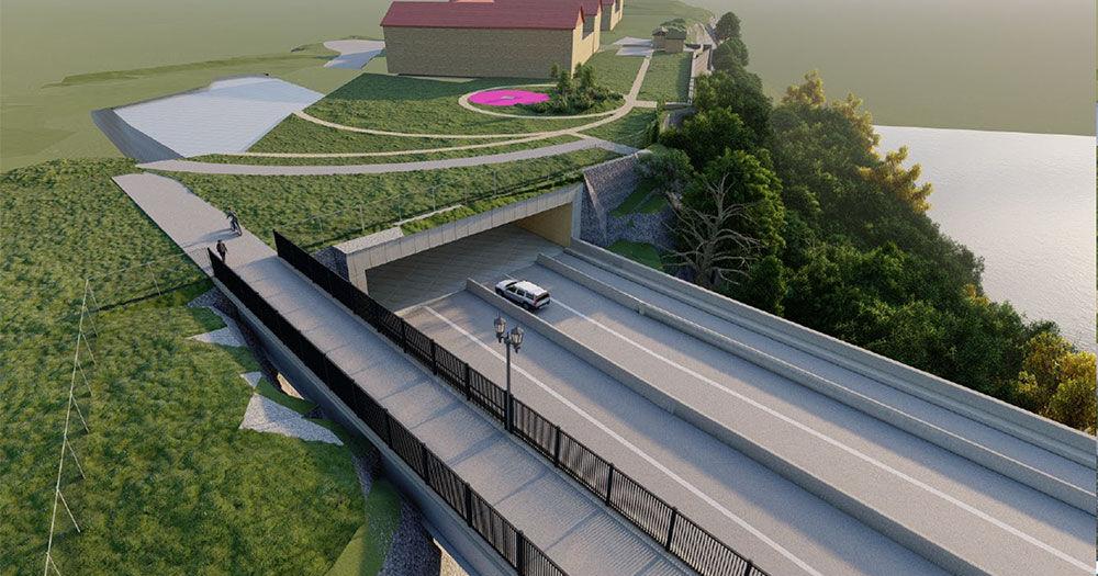 Riverview team weighs options to bike, walk across Highway 5 bridge ...