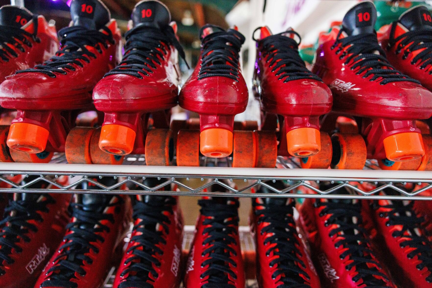 PHOTOS: An afternoon at the roller rink | News | napavalleyregister.com