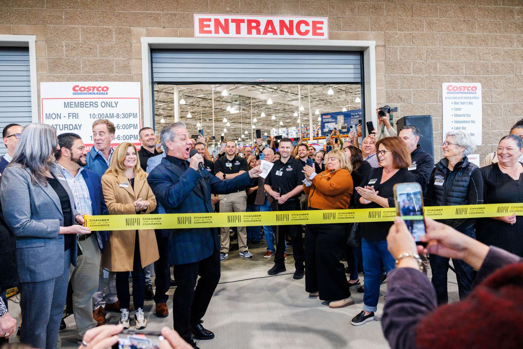 Costco is open for business in Napa | News | napavalleyregister.com