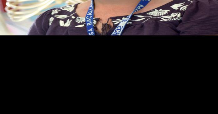 Snapshots of the SHUSD: RLS teacher Lisa Hellwig