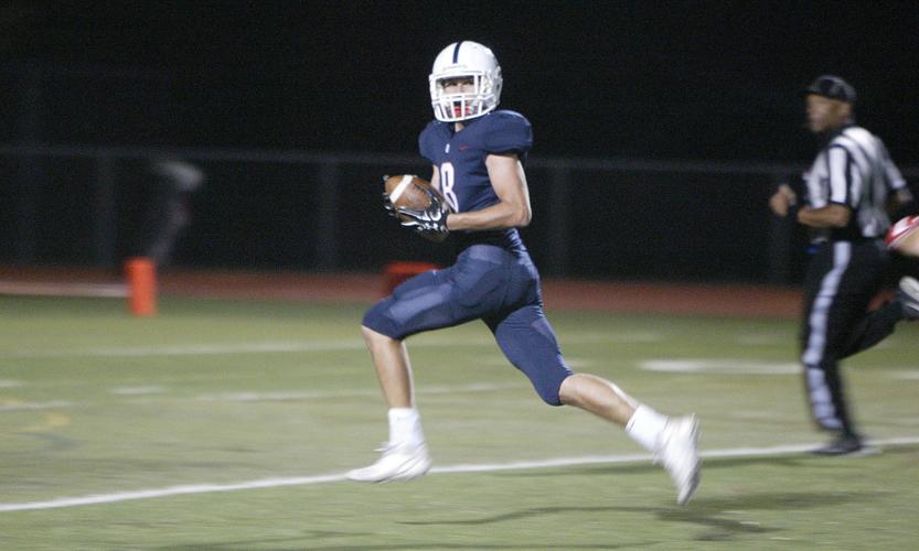 Justin-Siena opens MCAL play by routing San Rafael for first win, 48-0