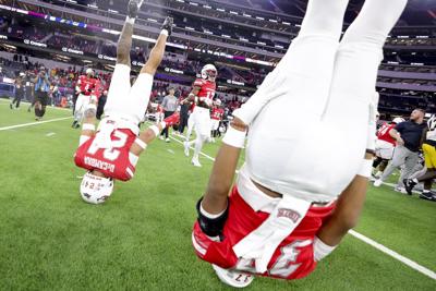 College Football: Williams throws No. 24 UNLV past shorthanded Cal 24 ...