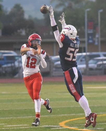 Justin-Siena football team pulls out 21-17 win at Eureka