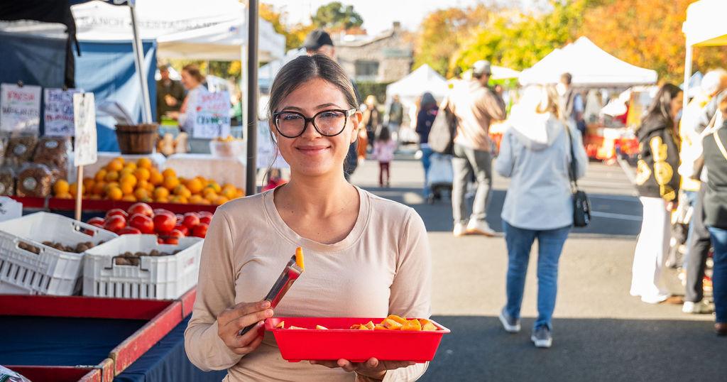 Napa Farmers Market: 40 years fresh at the market | Food & Drink ...