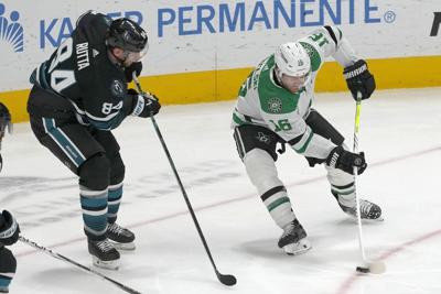 NHL: Barabanov, Eklund, Kostin score in Sharks' 6-3 loss to Stars