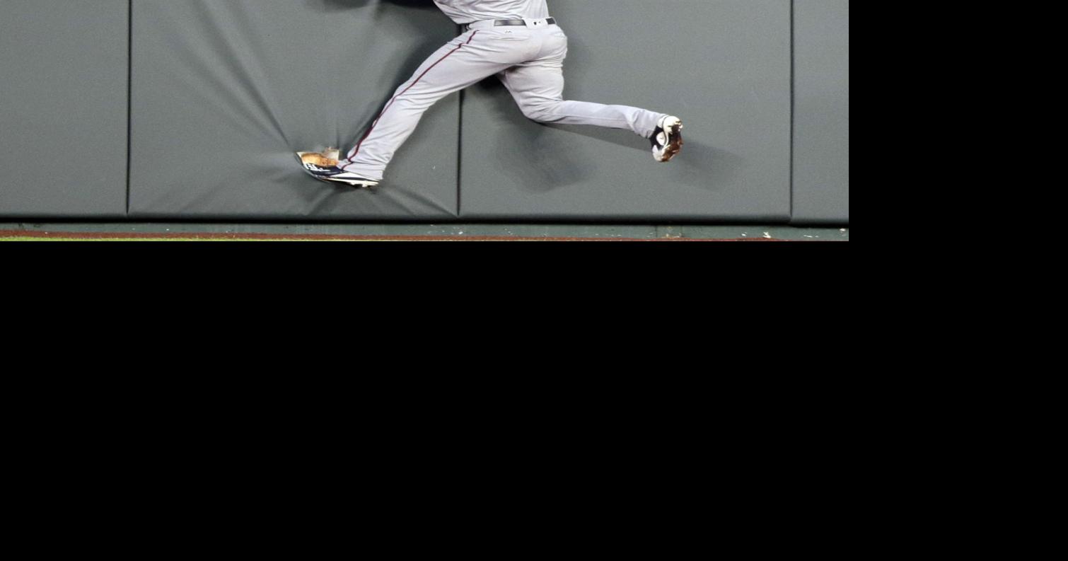 Max Kepler's great running grab leads Top 5 Plays of the Day ...