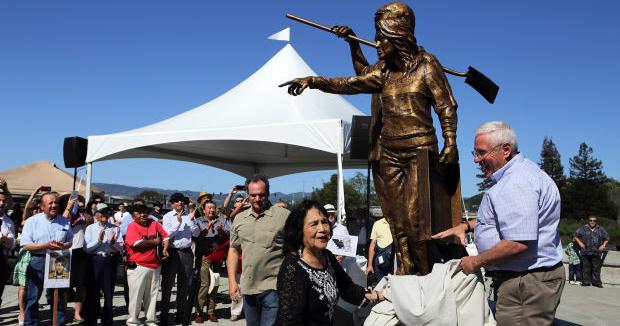 Statues of Cesar Chavez, Dolores Huerta unveiled in Napa | News ...