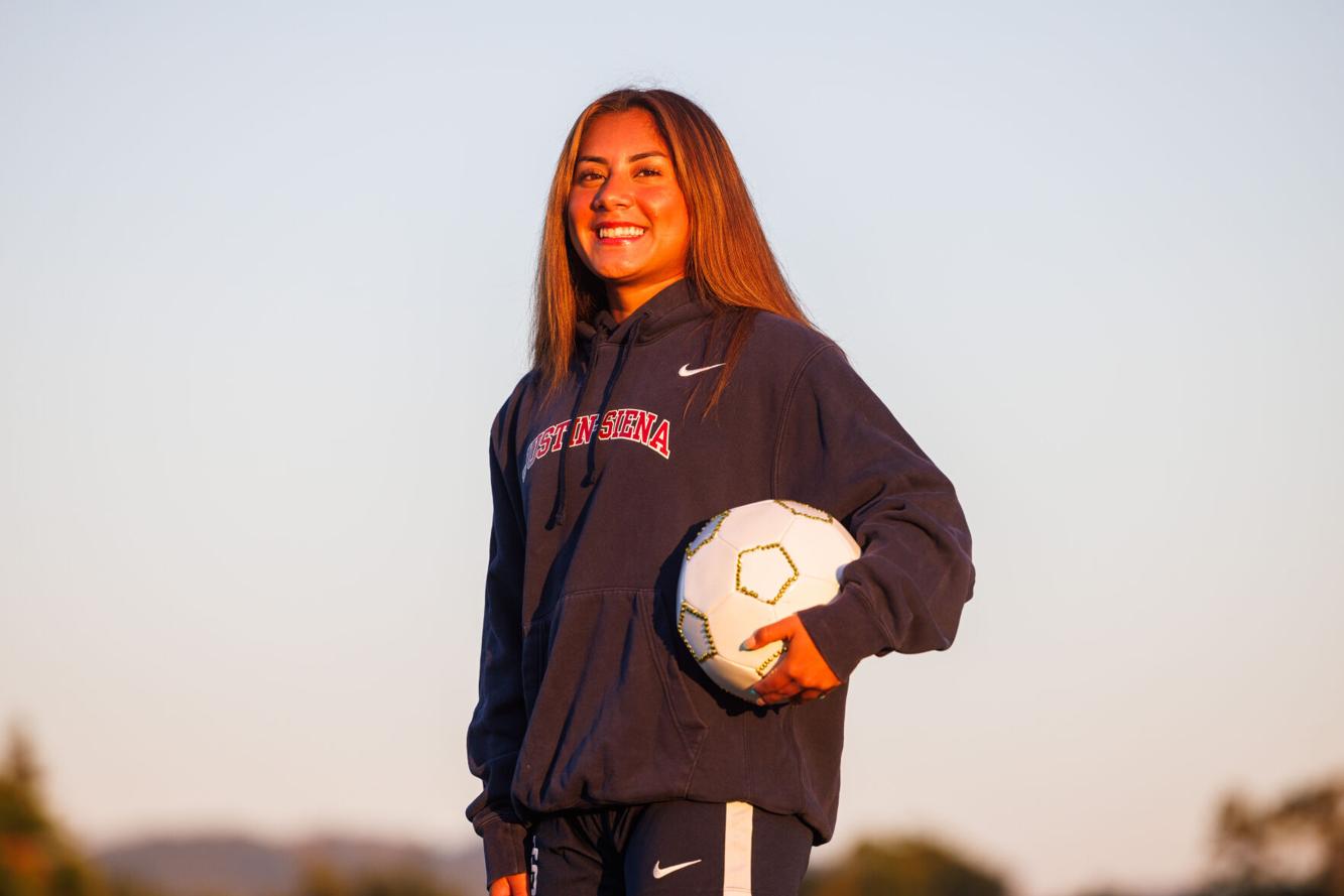 Bella Fernandez | High-school | napavalleyregister.com