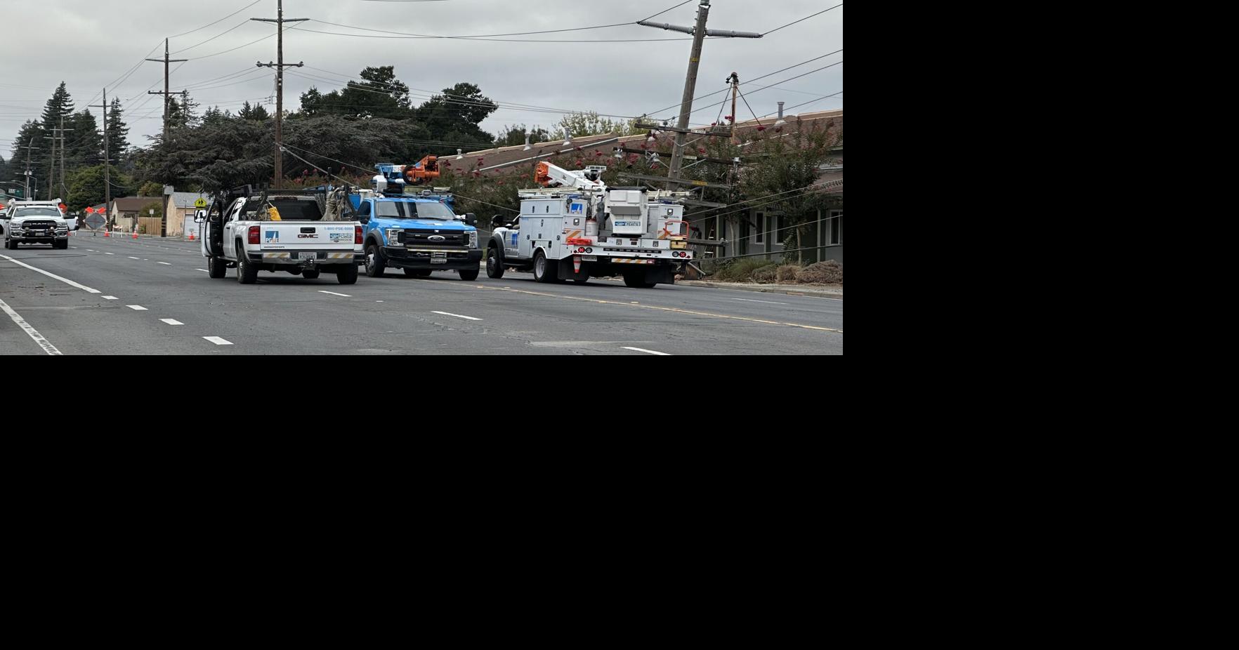 Crash topples PG&E pole, causes Napa outage | News | napavalleyregister.com