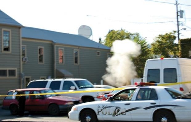 Pipe bomb found in St. Helena, suspects arrested