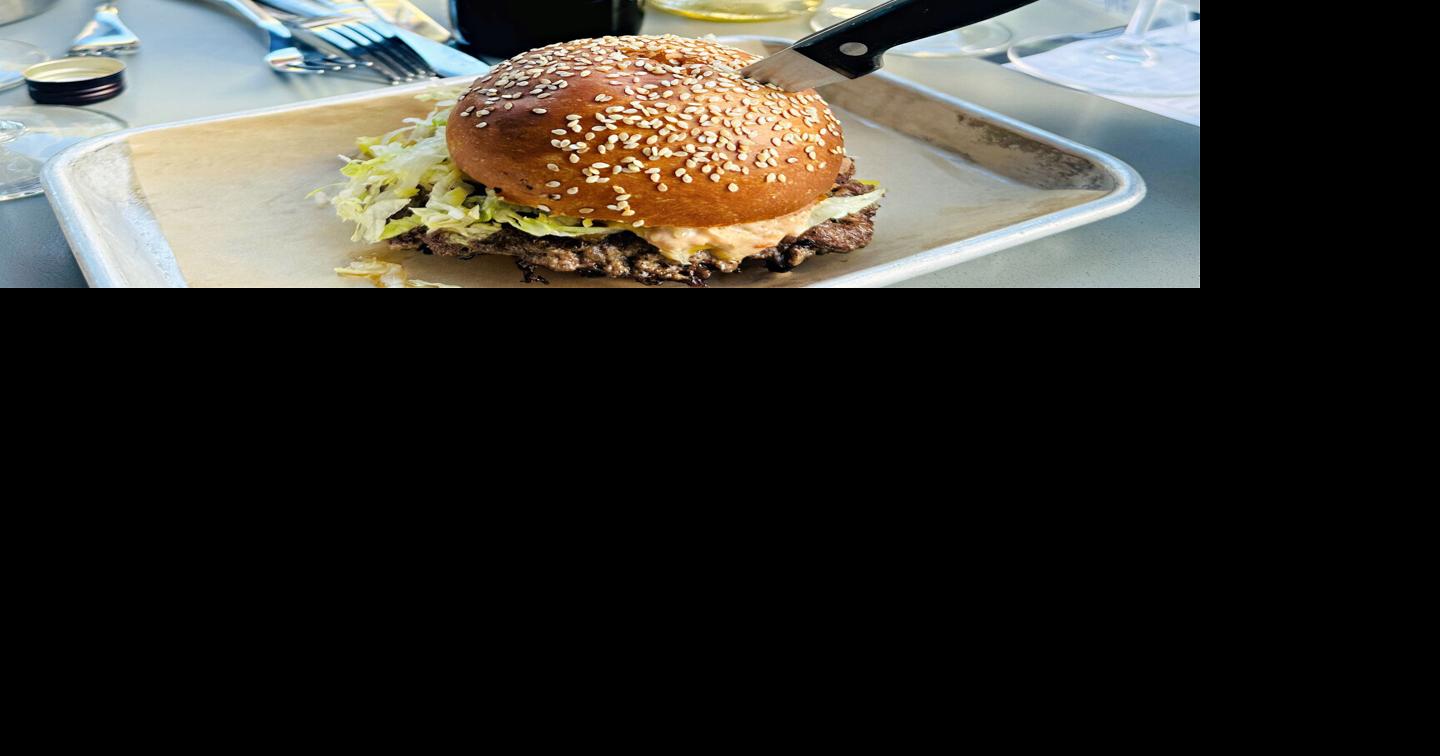 Eat Drink Cook: Smashburgers and tasting in Hopland | Wine ...