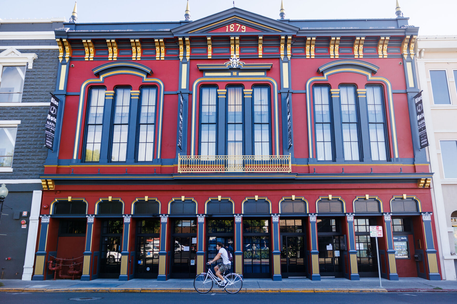 Napa Starbucks, Office Depot, others faced turbulent 2025 | News ...