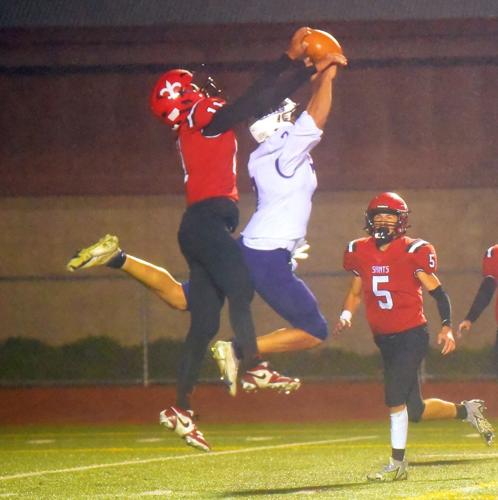 St. Helena football tops Fort Bragg 16-6 stays in title hunt | Sports ...