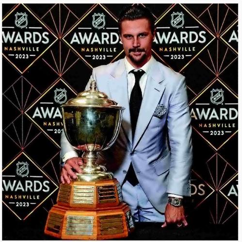 Karlsson wins Norris Trophy