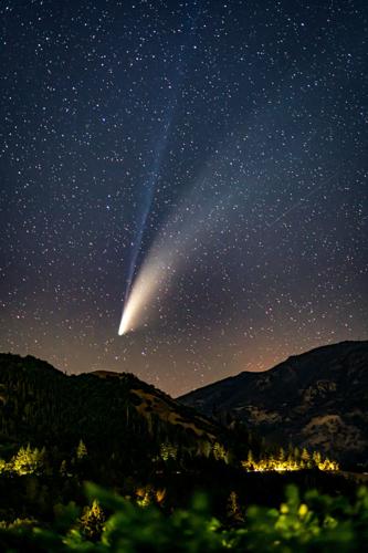 Comet Neowise streaks over Mount St. Helena | News | napavalleyregister.com