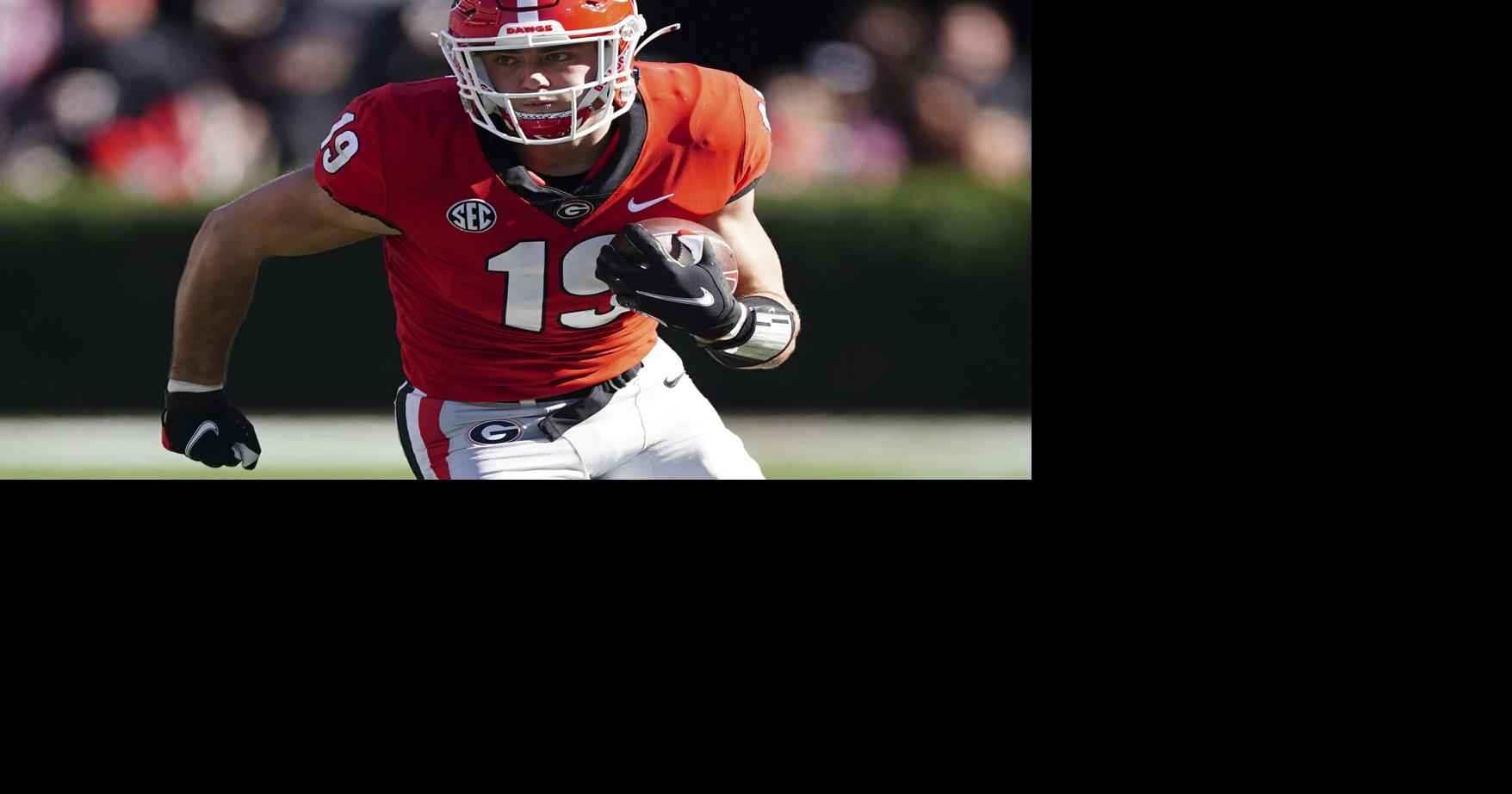 College Football: NIL compensation now a potent recruiting weapon